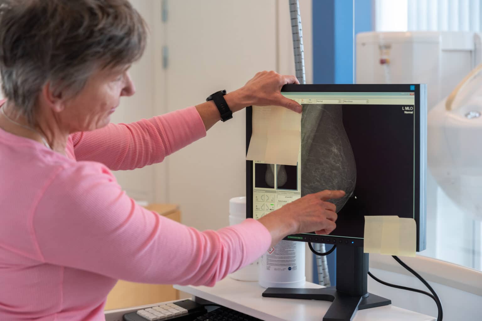 Vi har et ansvar for mødrene våre | Rosa sløyfe-aksjonen